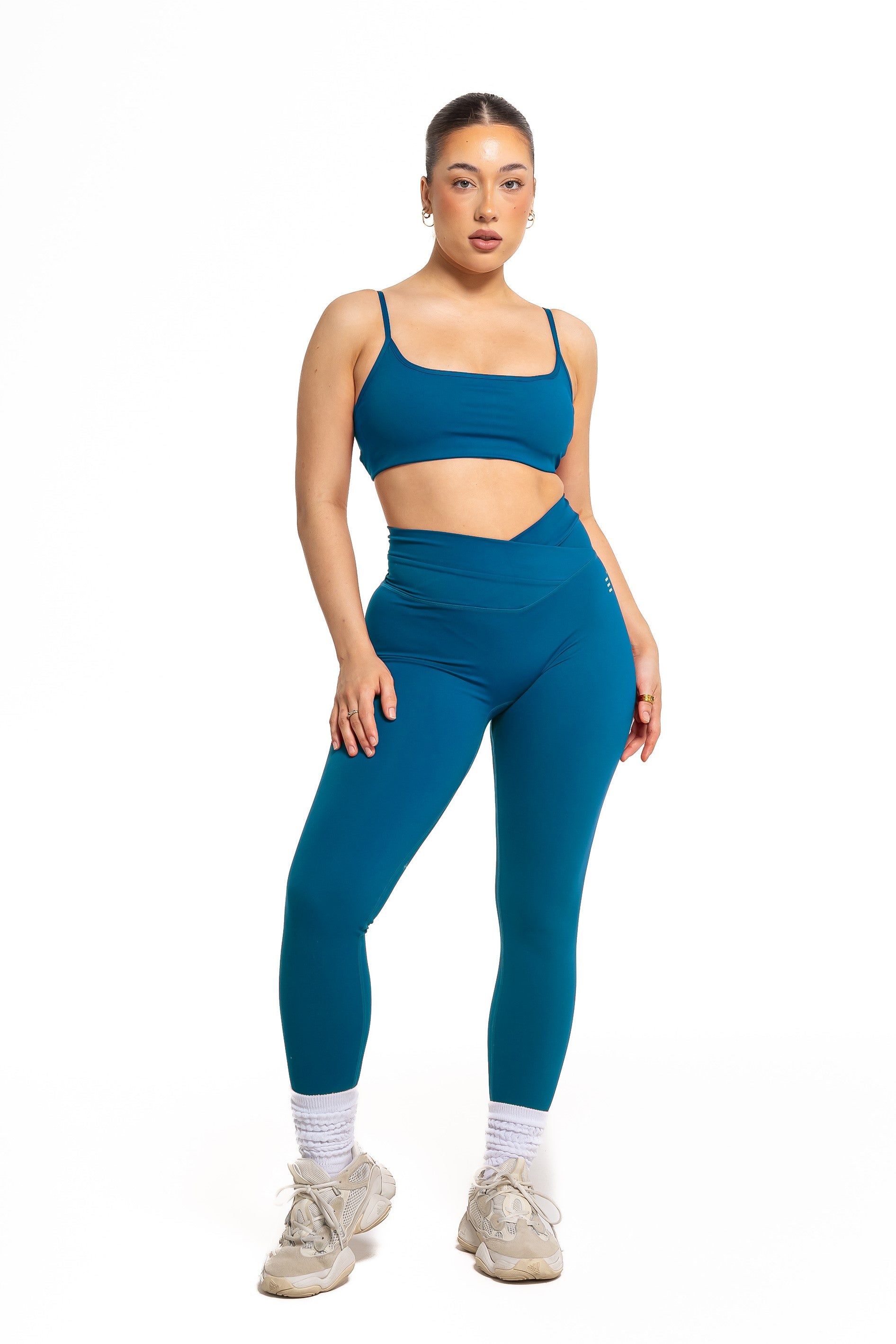 Crossover Scrunch Leggings - Ocean Teal – Elevate Collective